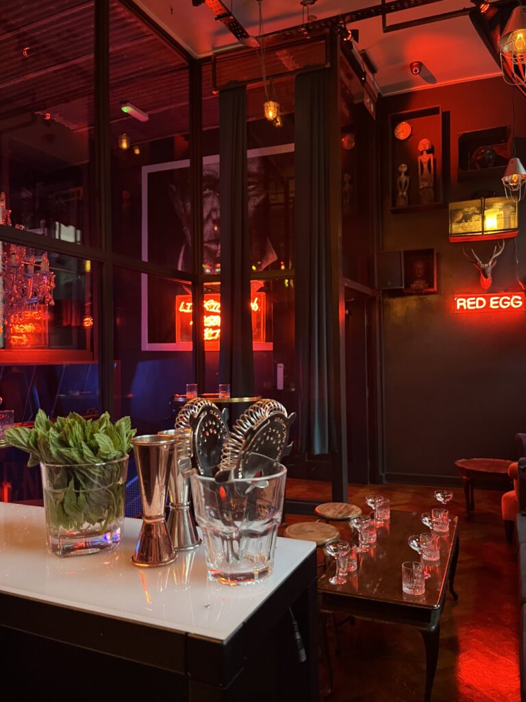 Parties | Red Hen Bar